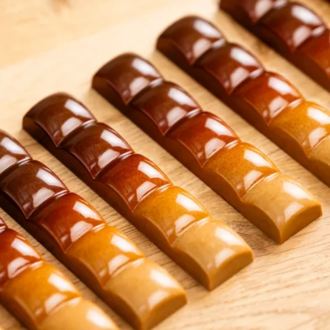 Buy Veliche Euphoria Caramel Flavoured White Chocolate from Keylink in ...